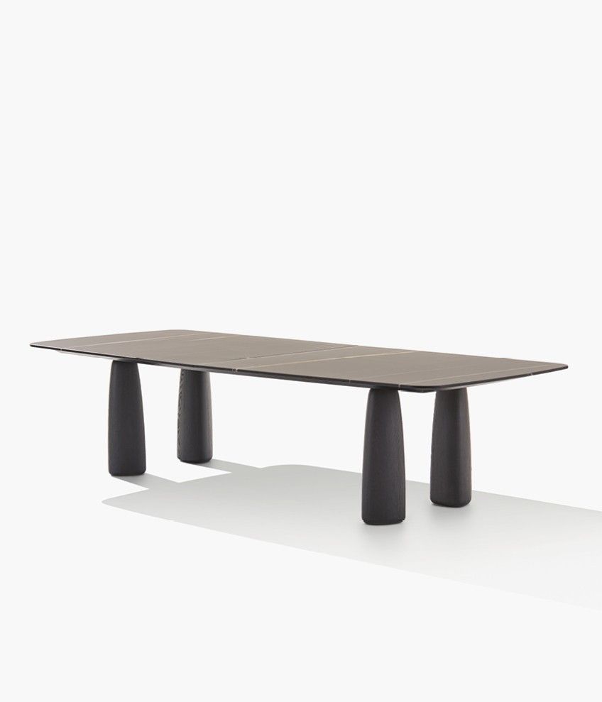 Monolith dining table – Studio Italia