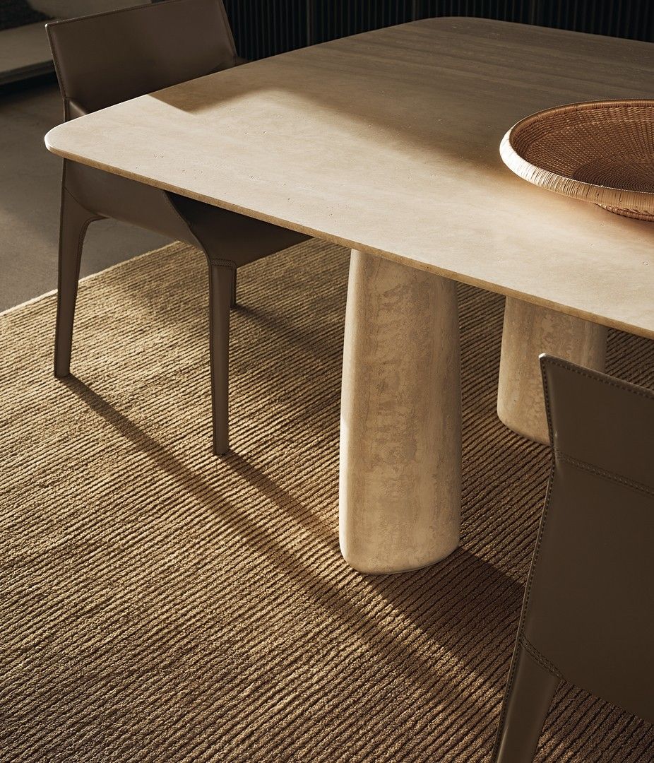 Monolith dining table – Studio Italia