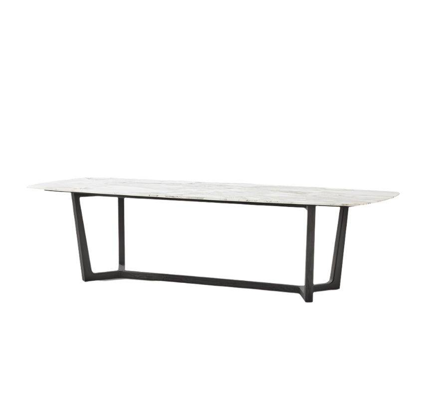 Concorde dining table – Studio Italia