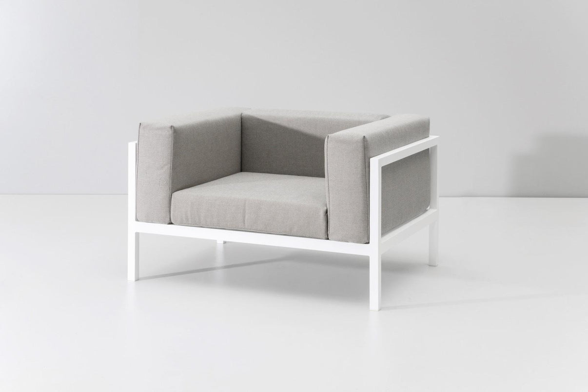 Landscape club outdoor armchair – Studio Italia