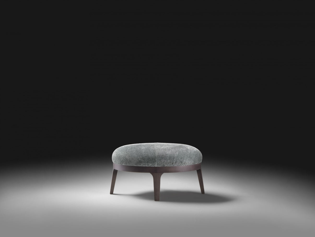 Eaton ottoman – Studio Italia