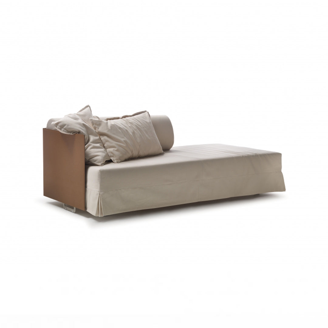 Eden chaise – Studio Italia